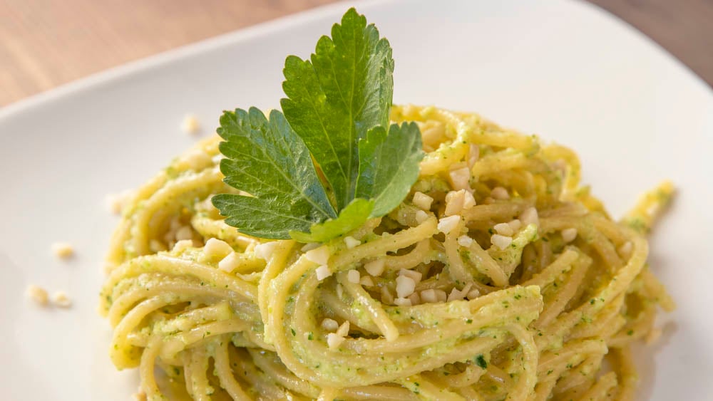 Sedano: proprietà, stagionalità, coltivazione e ricette - Fatto in casa ...