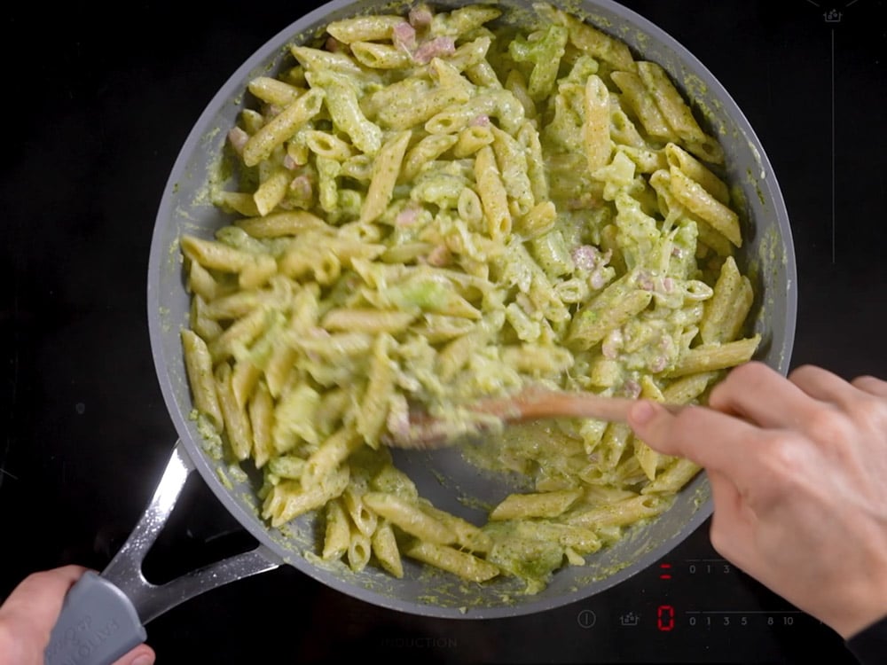 Pasta broccoli e pancetta - Ricetta Fatto in casa da Benedetta