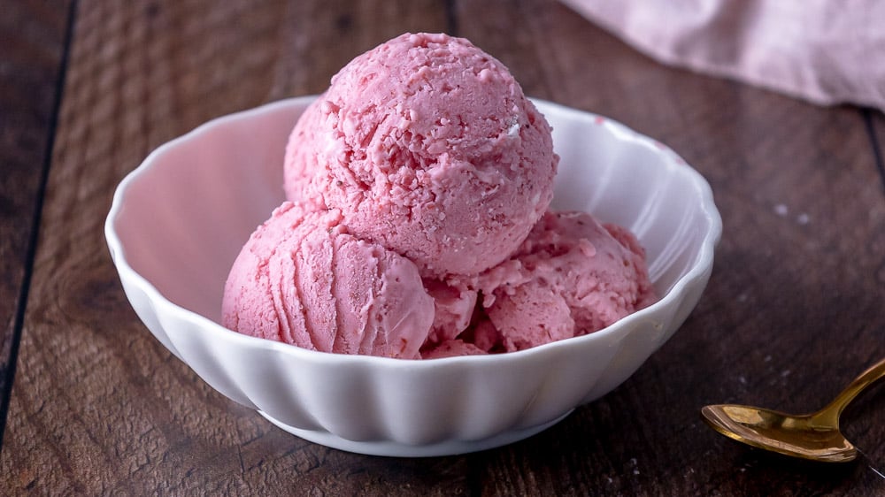 Gelato alla fragola - Ricetta Fatto in casa da Benedetta