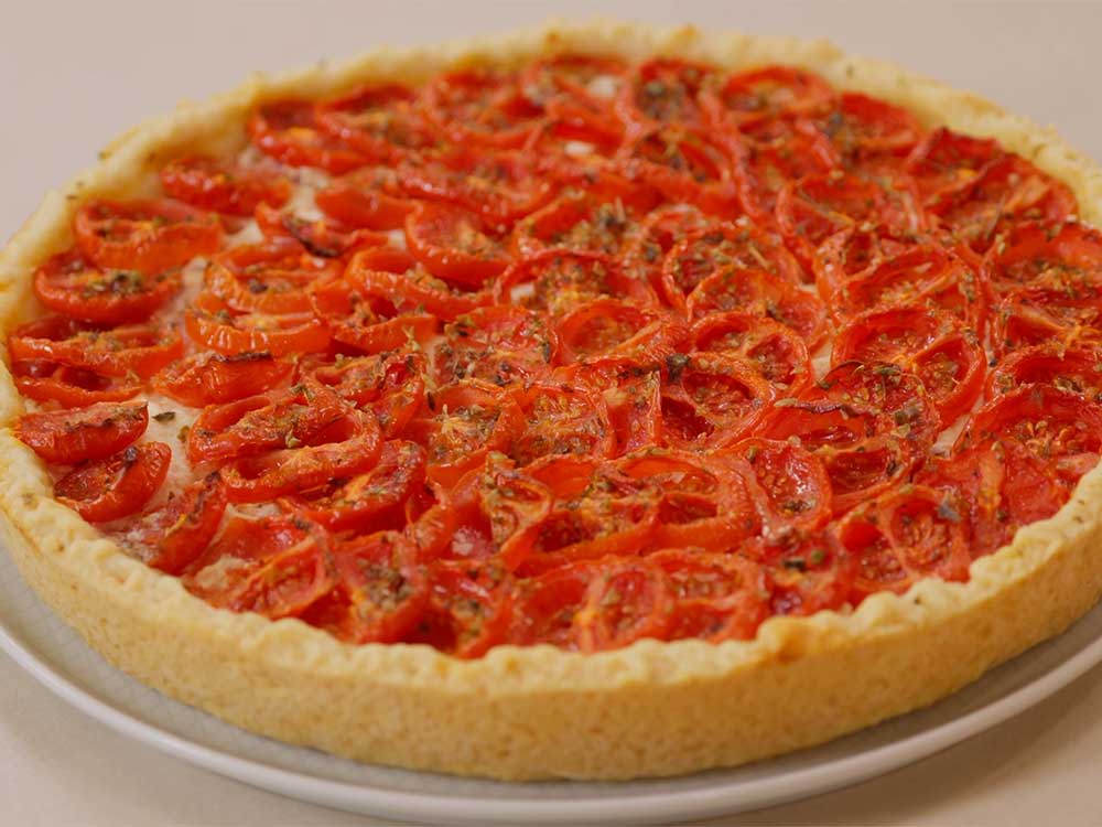 Crostata salata con pomodorini e cubetti di cotto - Ricetta Fatto in ...