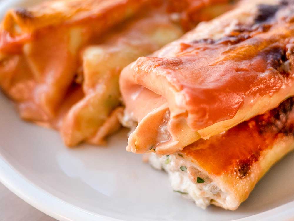 Crespelle saporite con salsa rosé - Ricetta Fatto in casa da Benedetta